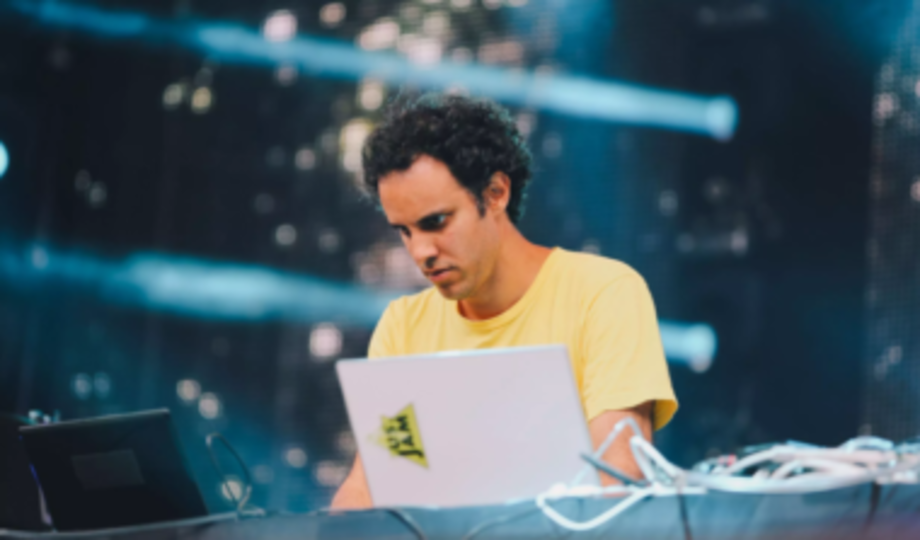 Four Tet's Tenth Studio Album 'Sixteen Oceans' Is Complete - This Song ...