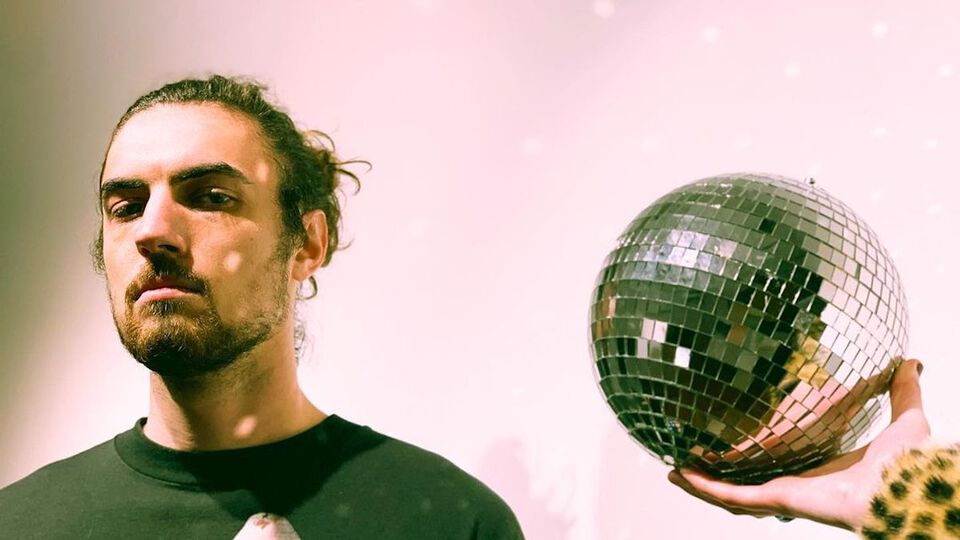 XIXIX Drops Debut Single “Rich Kids,” An Impassioned Alt Rock Belter