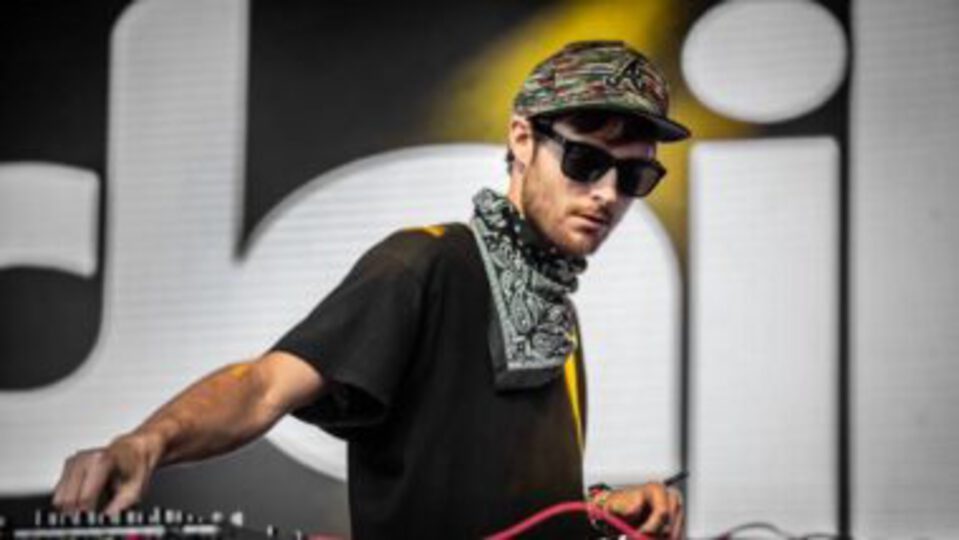 Daily Bread Is Electro-Soul’s Leading Man With New Album, ‘Invisible ...